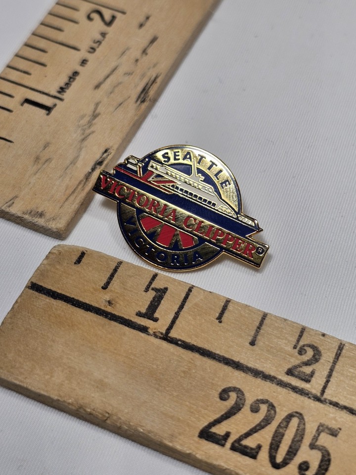 Seattle Canada ENAMEL Pin Victoria Clipper 1000 Islands CRUISE PIN GOLD ...