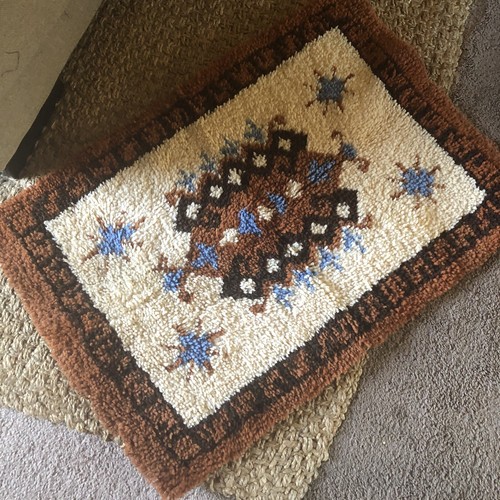 RARE Scandinavian Retro vintage latch hook wool handmade rug 35x24 ...