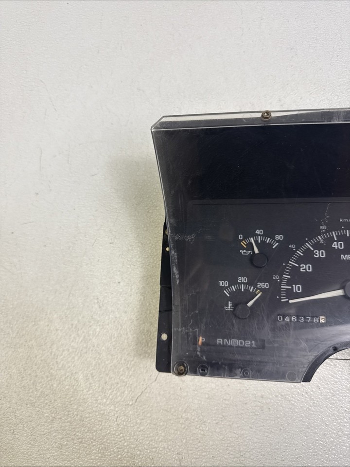 92-93 Chevy C1500 C2500 C3500 Instrument Speedometer Cluster OEM ...