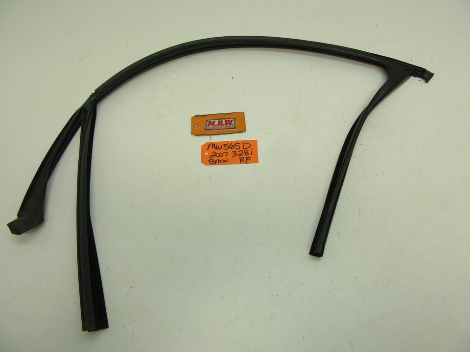 RIGHT FRONT DOOR PANEL SHELL GLASS RUBBER WINDOW TRACK RUN CHANNEL SEAL ...