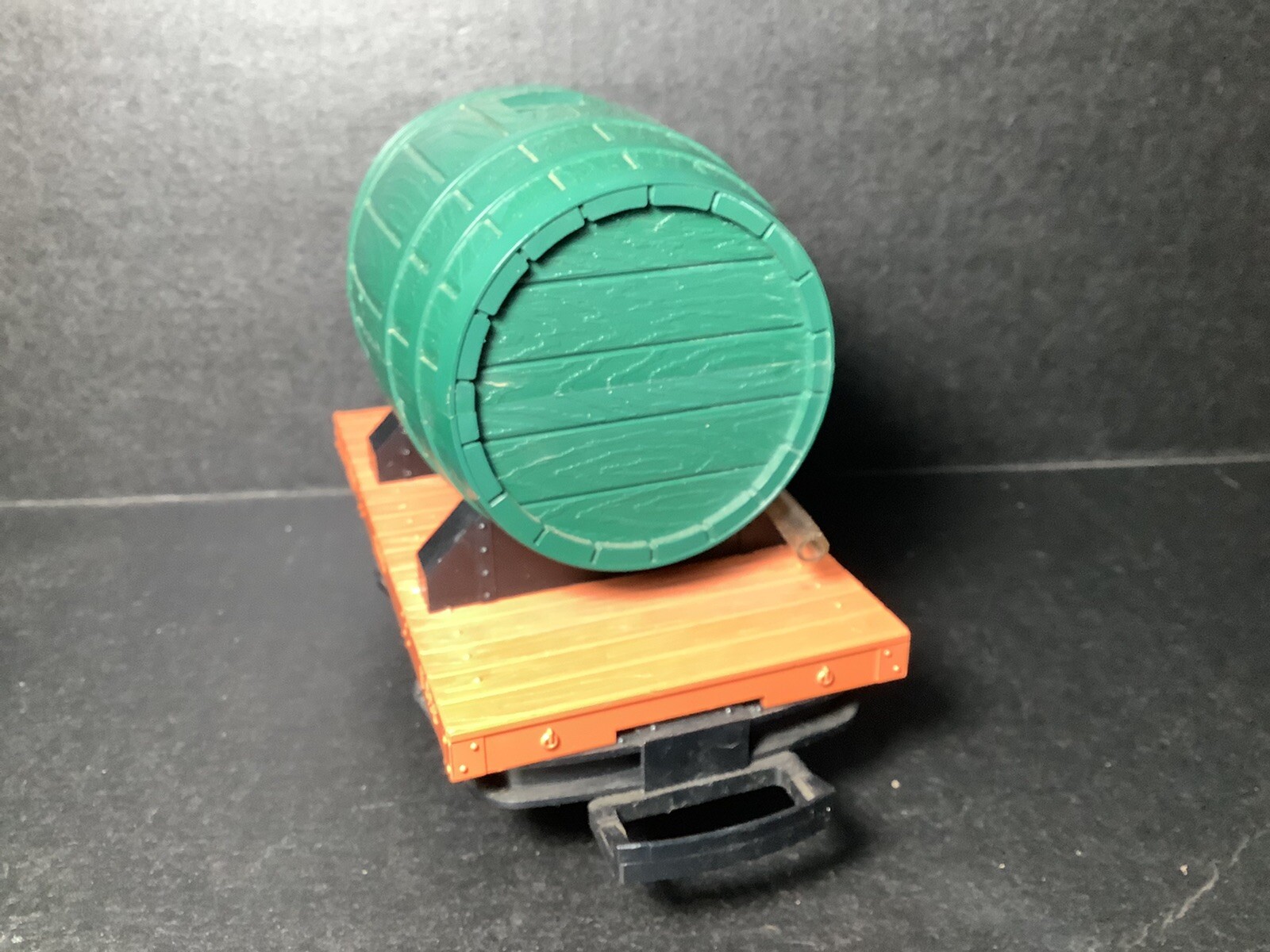 LGB G Scale #4047 Flat Car with Wine Barrel w/ Box | eBay