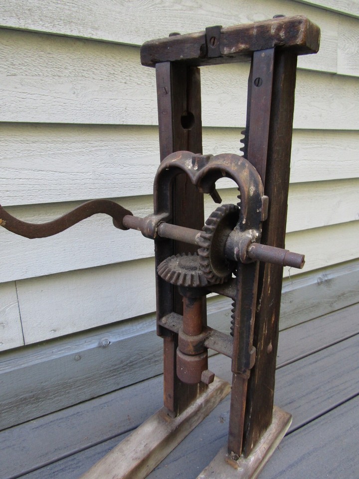 Beautiful ANTIQUE Vintage Old Drill Press Beam Post Auger Boring ...