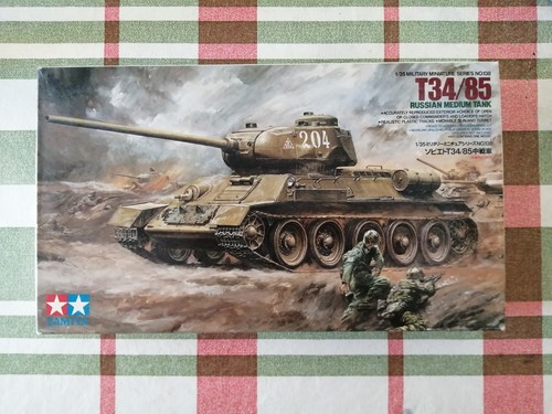 Tamiya 1/35 Scale, T34/85 Russian Medium Tank, kit No 35138 ...