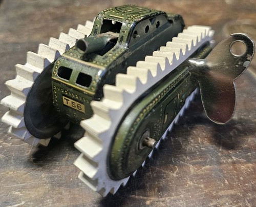 Antique Tin Toy Clockwork Tank T-56 Japan Kellerman Military Wind-Up w ...