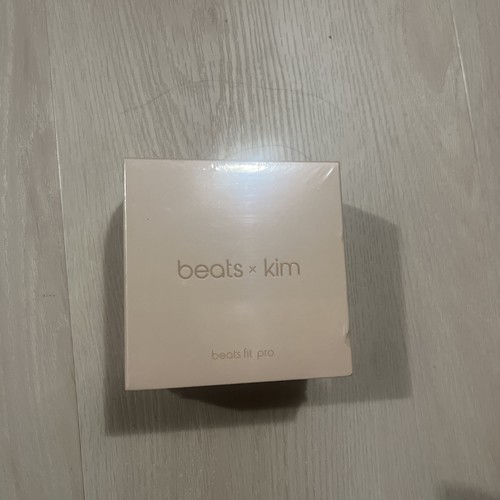 Beats Fit Pro x Kim Kardashian True Wireless ANC Earbuds Moon🔥 (BRAND ...