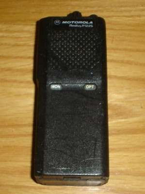 Two-Way Radios - Motorola Radius P1225 Uhf