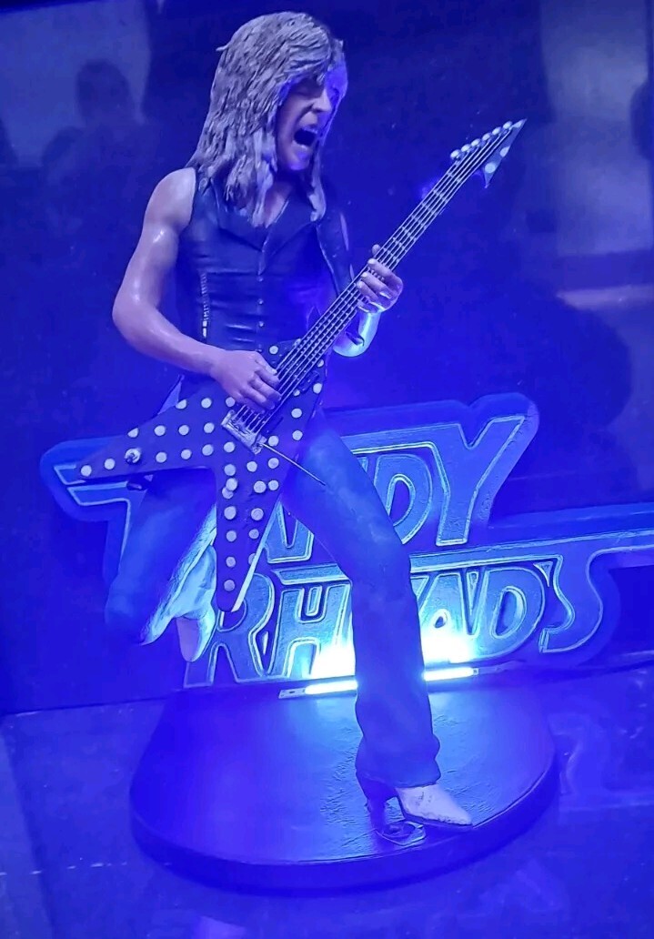 Randy Rhoads 8" FIGURE Tribute Figurine Blue LED Light + Backdrop ...