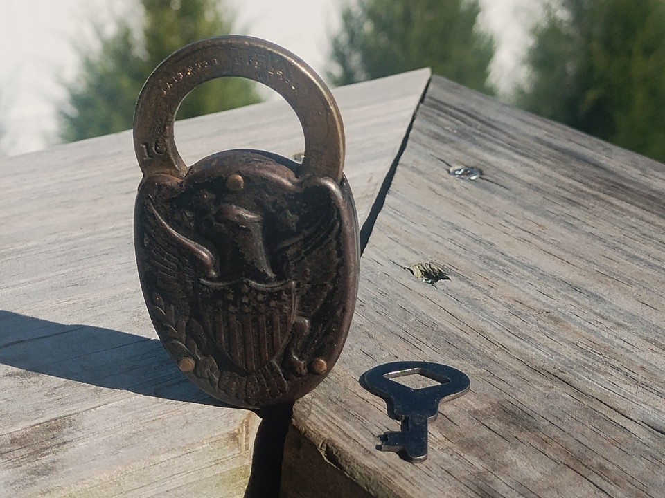 Rare Russell & Erwin Mfg. Co. 4 Star Eagle Padlock w/Key | eBay