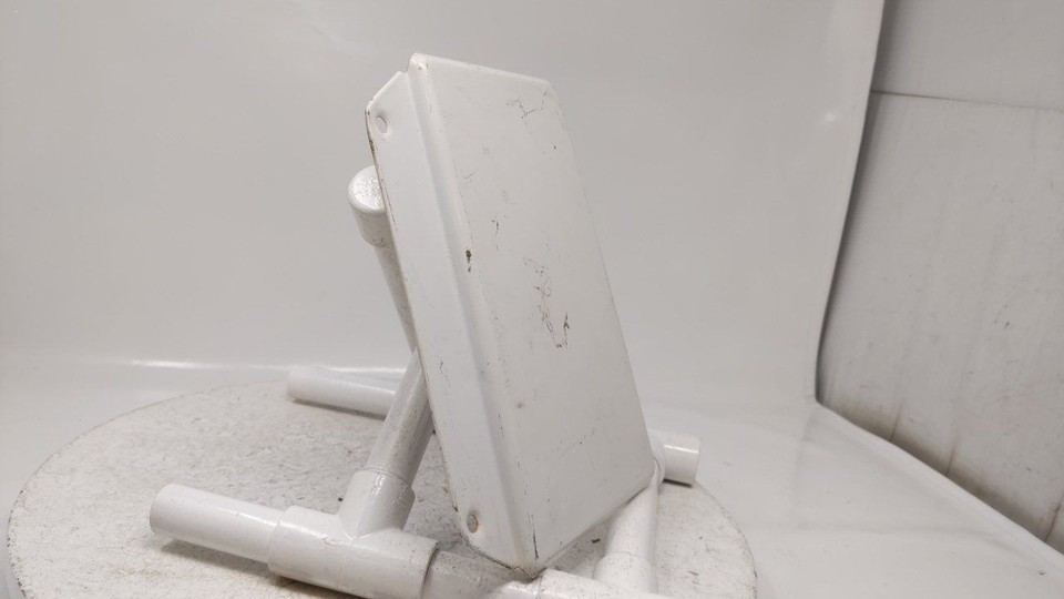 02 03 04 05 06 07 08 Dodge Ram 2500 Fuel Tank Door Lid Gas Tank 21D432 ...