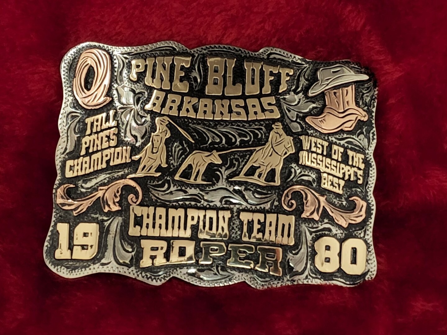 RODEO CHAMPION TEAM ROPING TROPHY BUCKLE PINE BLUFF ARKANSAS-VINTAGE ...