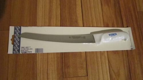 Sysco USA 10 " Scalloped Bread Knife Curve Blade Commercial Kitchen ...