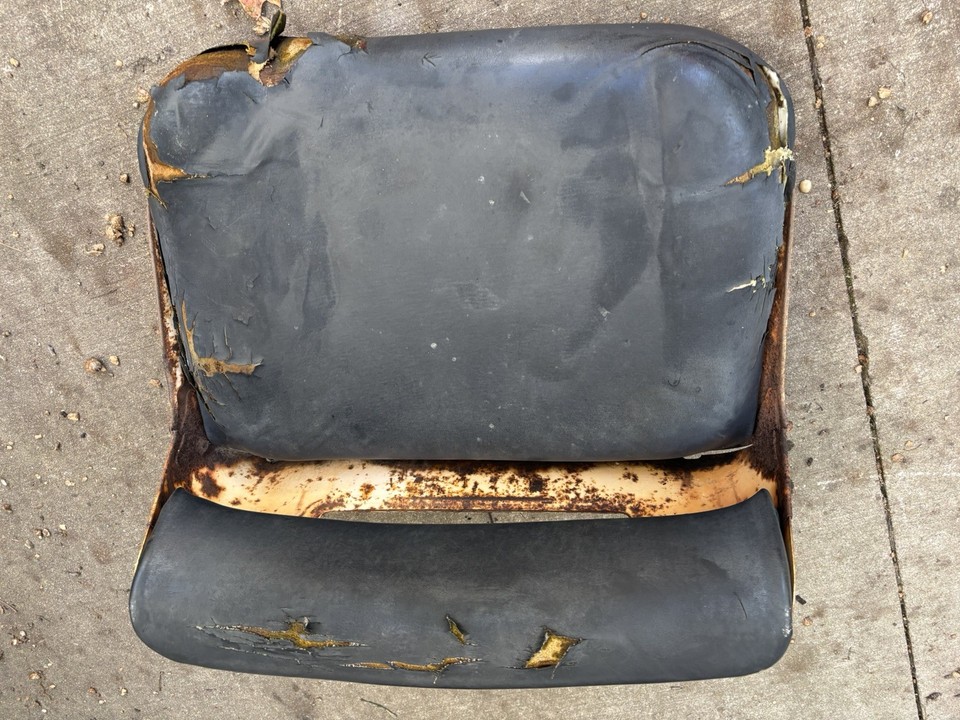 VINTAGE JI CASE 830 ROW CROP TRACTOR- SEAT PAN & SLIDE ASSEMBLY ASSY ...