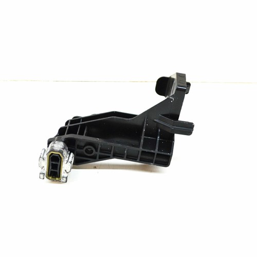 NEW MERCEDES-BENZ C W205 RIGHT RADIATOR HOLDER BRACKET A2055014420 | eBay