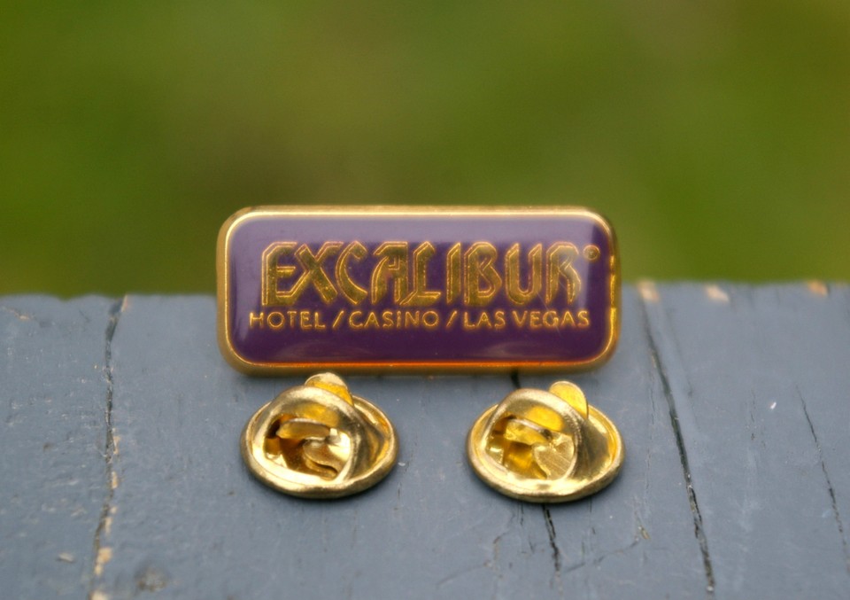 Excalibur Hotel Casino Las Vegas Gold Tone Metal Purple Enamel Lapel ...