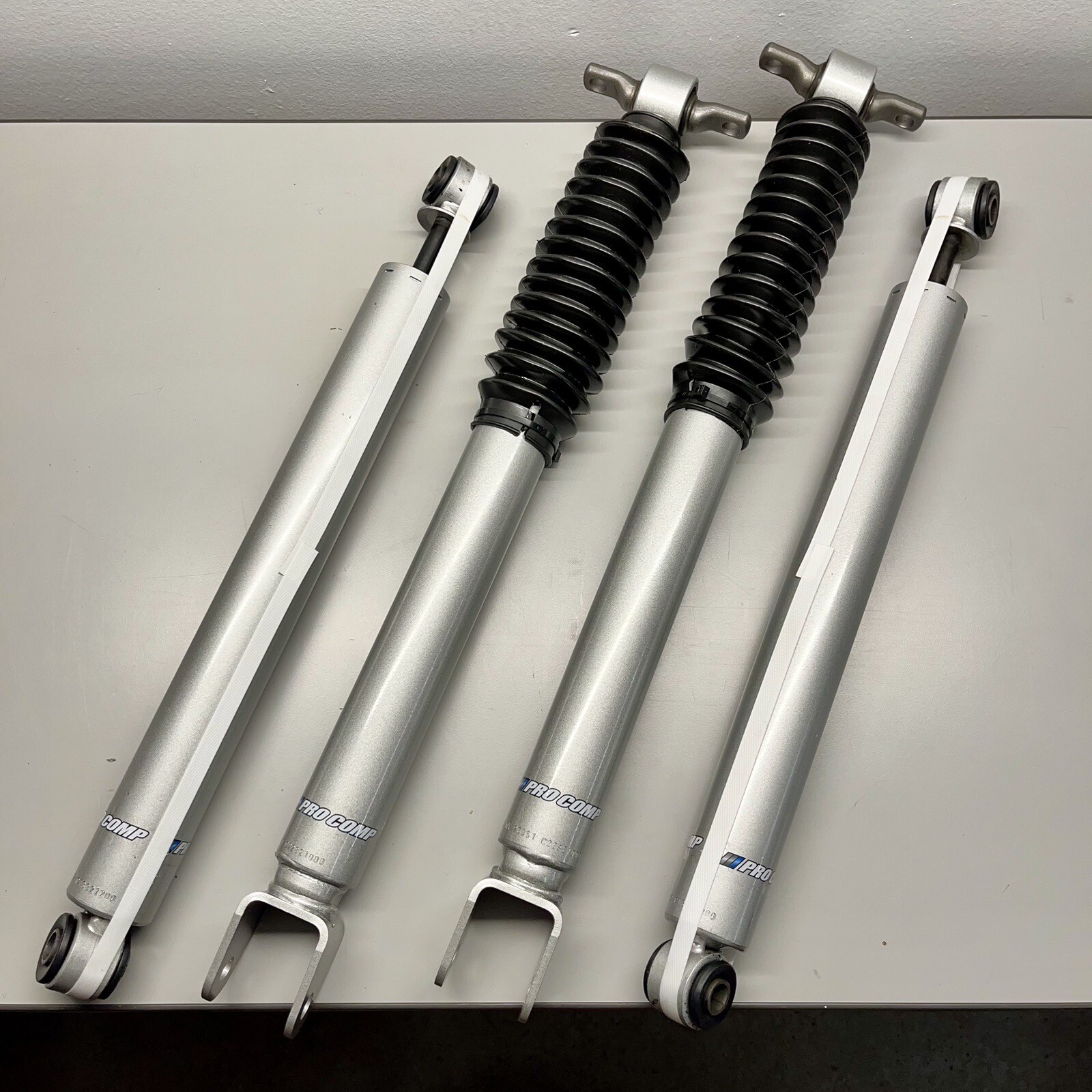 PRO COMP Monotube Shocks for 2011-25 Silverado Sierra 2500HD 3500HD w ...