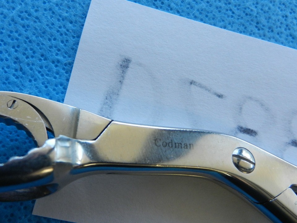 D2889 Codman Surgical Self Retaining Holding Forceps | eBay
