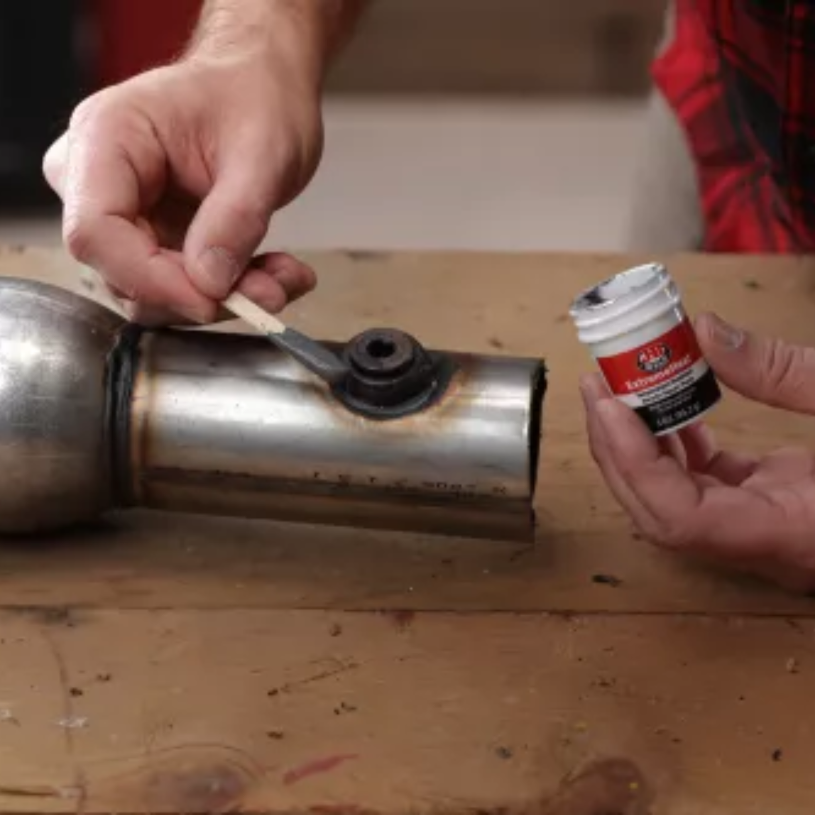 JB Weld Extreme Heat Resistant Putty Filler Paste Steel Metal Car ...