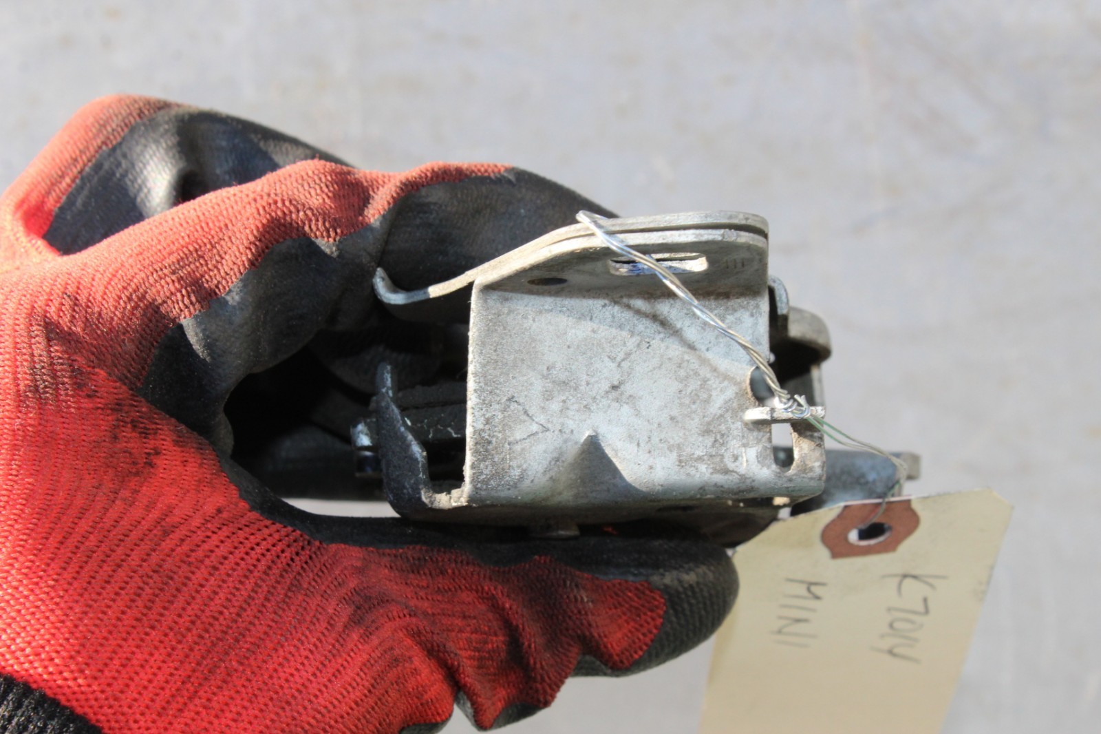 2002 - 2008 MINI COOPER HOOD LATCH K7014 | eBay