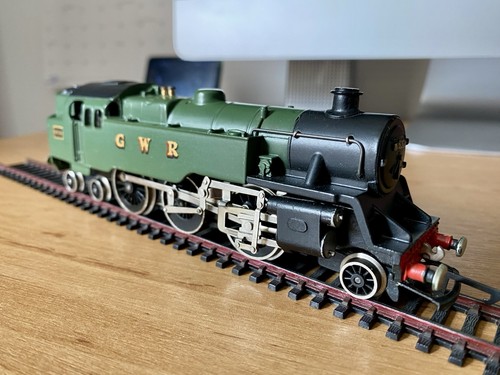 Wrenn W2220 GWR Green 2-6-4 Class 4MT Standard Tank Loco 8230 | eBay UK