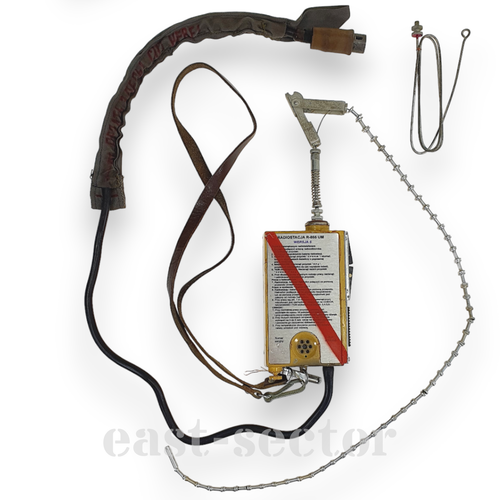Aircraft Survival Pilot Astronauts SAR Radio R-855UM Russian Sovier ...