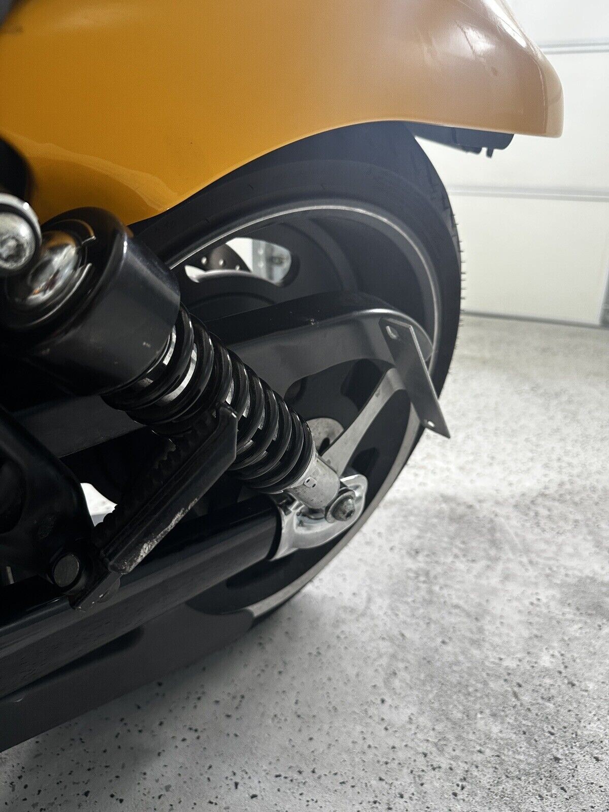 Flat License Plate Relocation Bracket for HARLEY-DAVIDSON NIGHT ROD ...