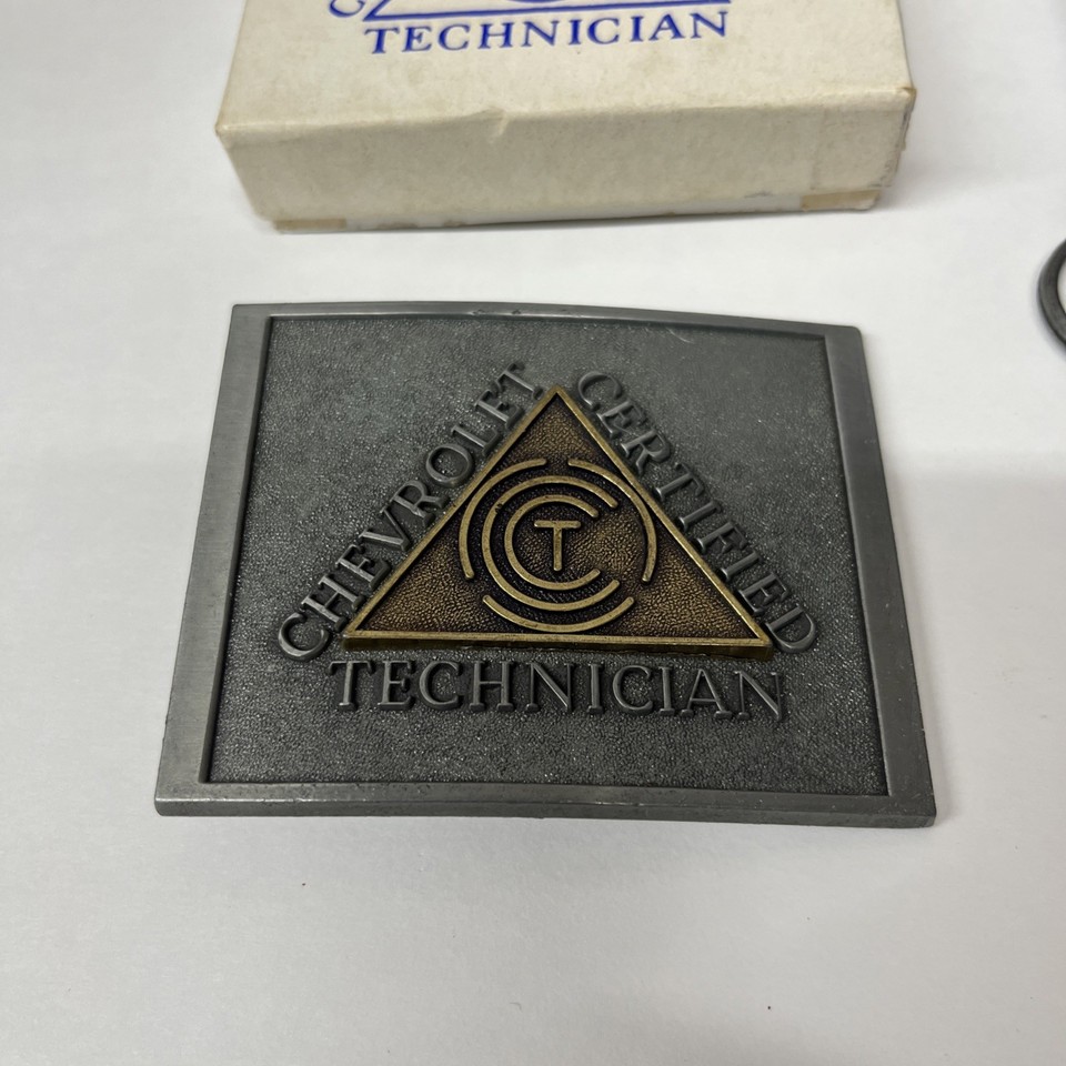 VTG CCT CHEVROLET Certified Technician BELT BUCKLE MONEY CLIP KEY CHAIN ...
