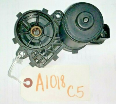 MERCEDES REAR WHEEL BRAKE LEFT ACTUATOR A0009061203 C300 GLC300 GLC350 ...