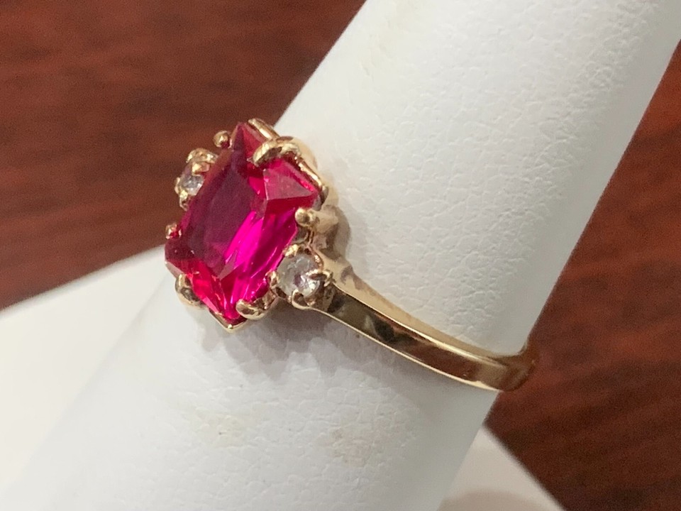 Vtg. 10K Yellow Gold Ruby Ring Size 7.25 | eBay
