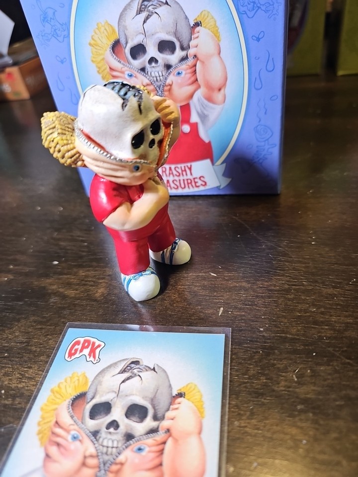 Garbage Pail Kids Trashy Treasures Bony Tony, Red Var. w/card Box ...
