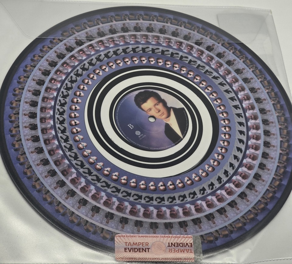 Rick Astley - Never Gonna Give You Up Limited Edition Zoetrope 12 ...