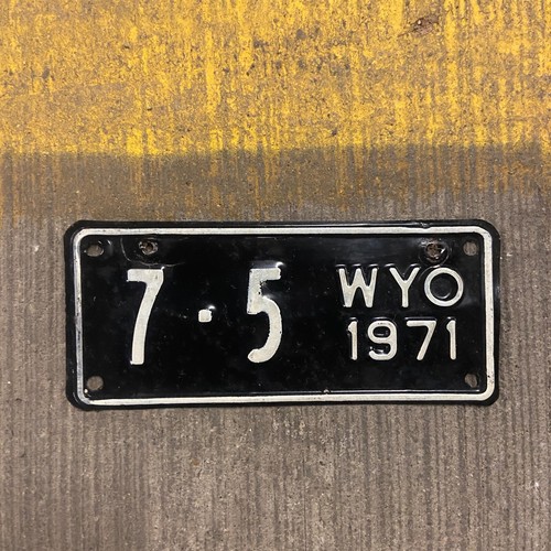 1971 Wyoming MOTORCYCLE License Plate Goshen County 7 Low Number Single ...