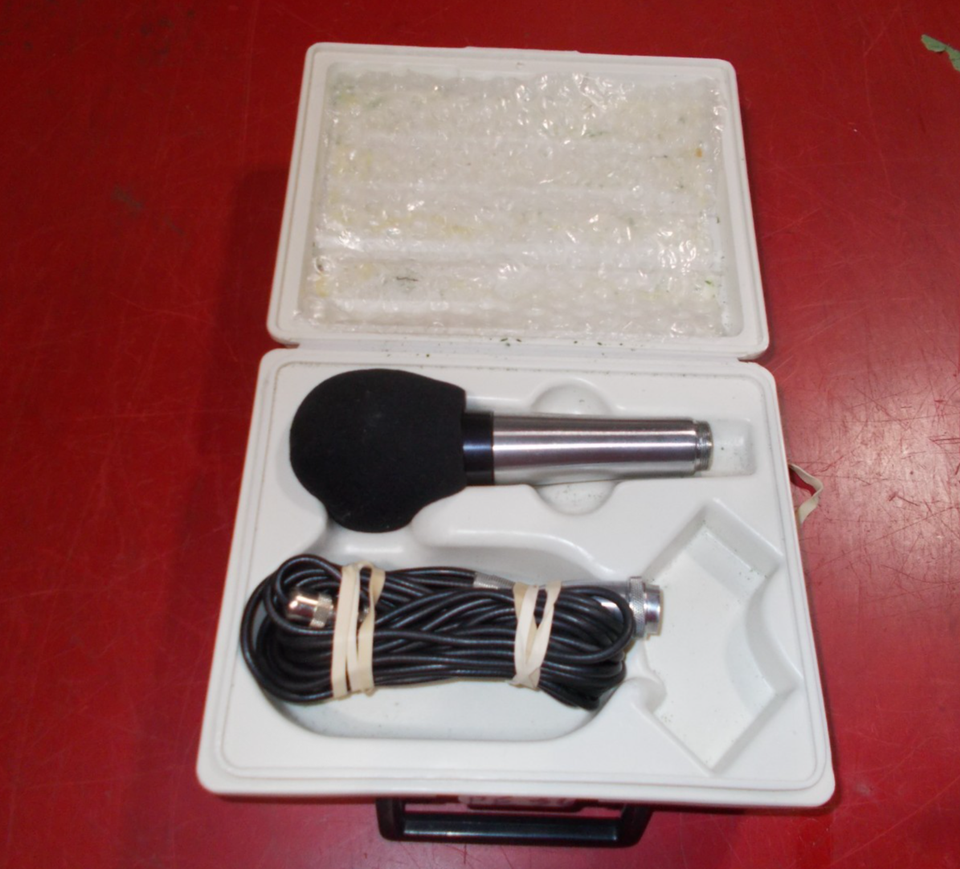 Shure PE56 microphone high impedance 3 pin Connection with cord 1/4 ...