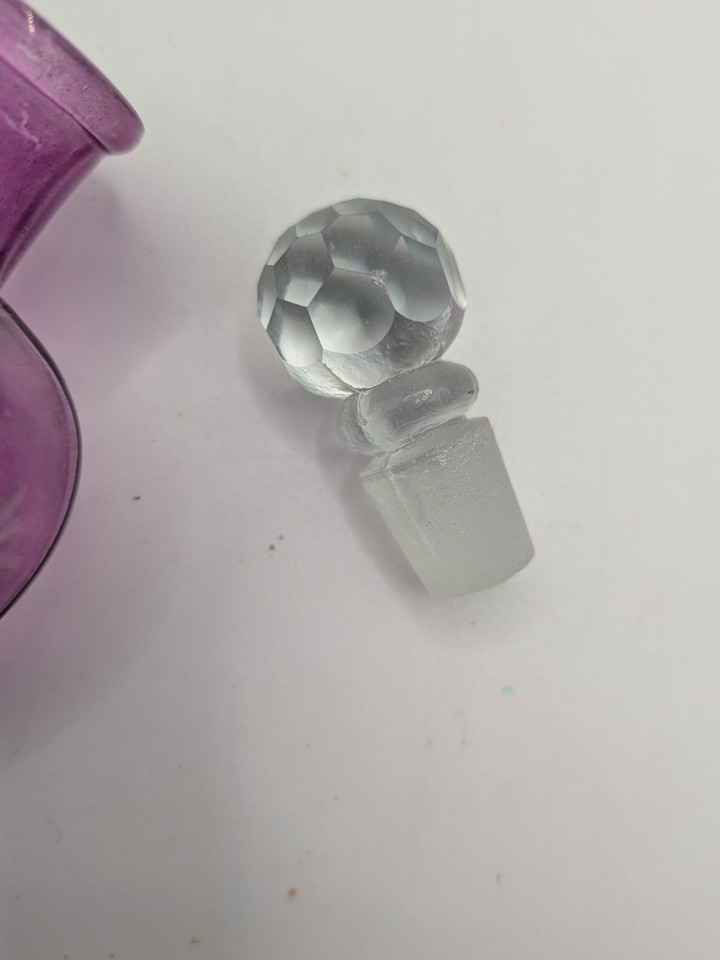 1950s Art Deco Perfume Bottle Cranberry Heart Shape Leaf Glass With ...