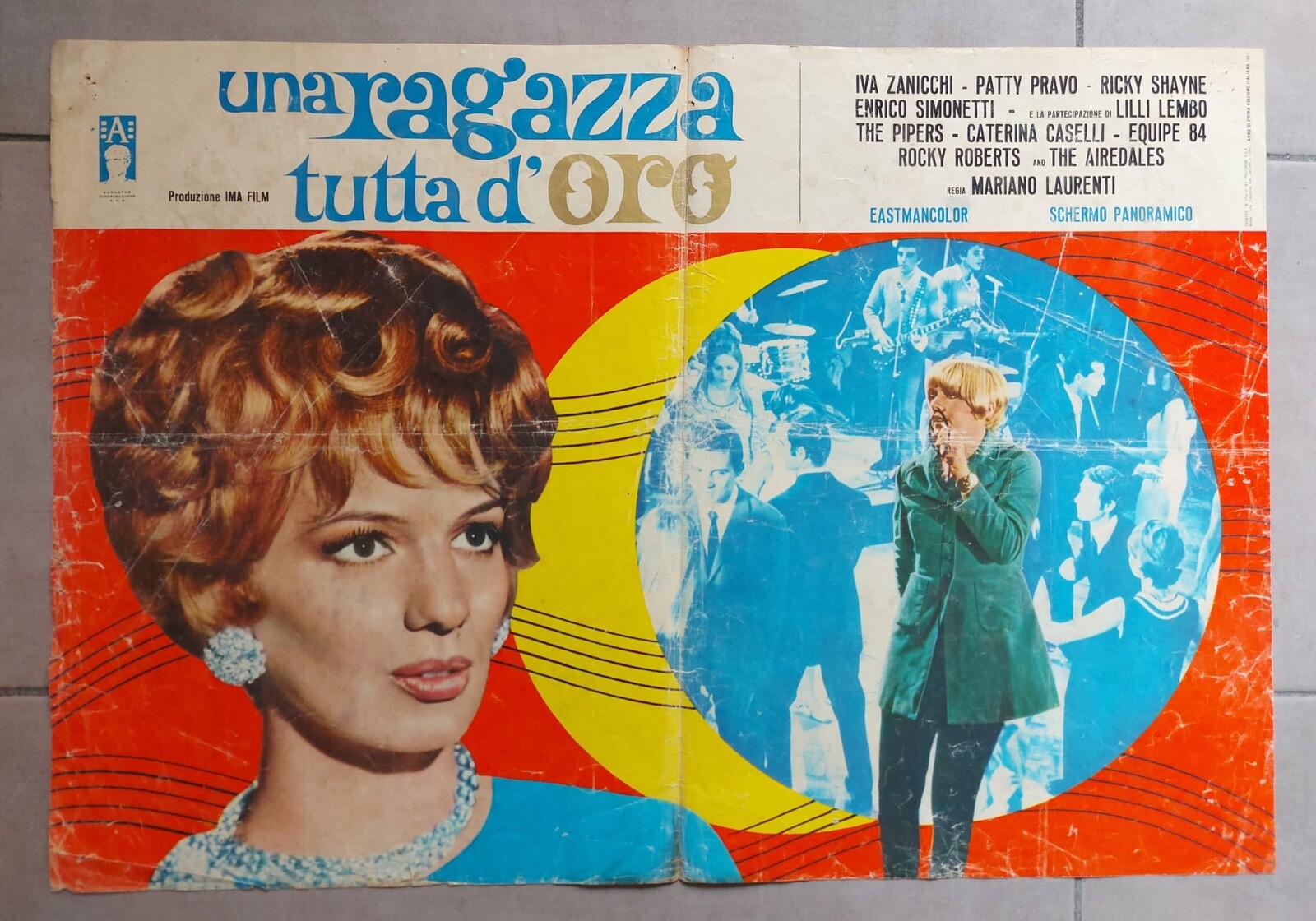 UNA RAGAZZA TUTTA D’ORO Iva Zanicchi Patty Pravo FOTOBUSTA MANIFESTO ...