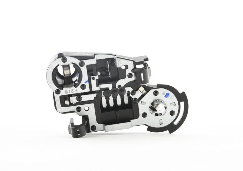 Genuine BMW F30 F31 Bulb Holder Rear Light in Trunk Lid Right ...