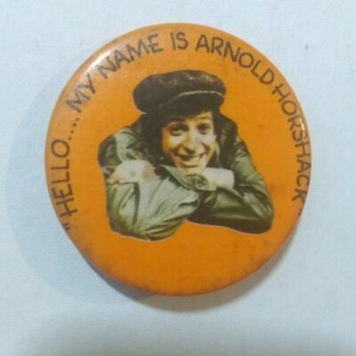 Rare & Original Arnold Horshack Welcome Back Kotter 1976 Pin Back 2 ...