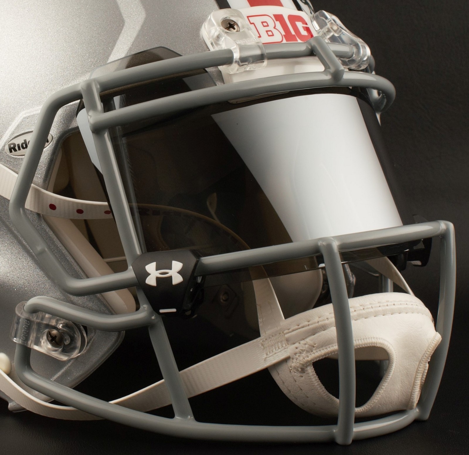 OHIO STATE BUCKEYES Authentic GAMEDAY Football Helmet w/ UNDER ARMOUR ...