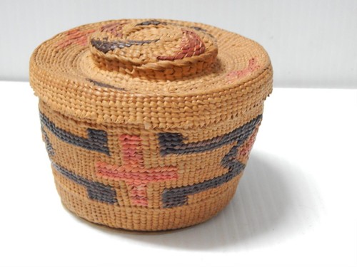 ANTIQUE TLINGIT INDIAN ALASKA RATTLE TOP BASKET - CLEAN AND PRISTINE | eBay