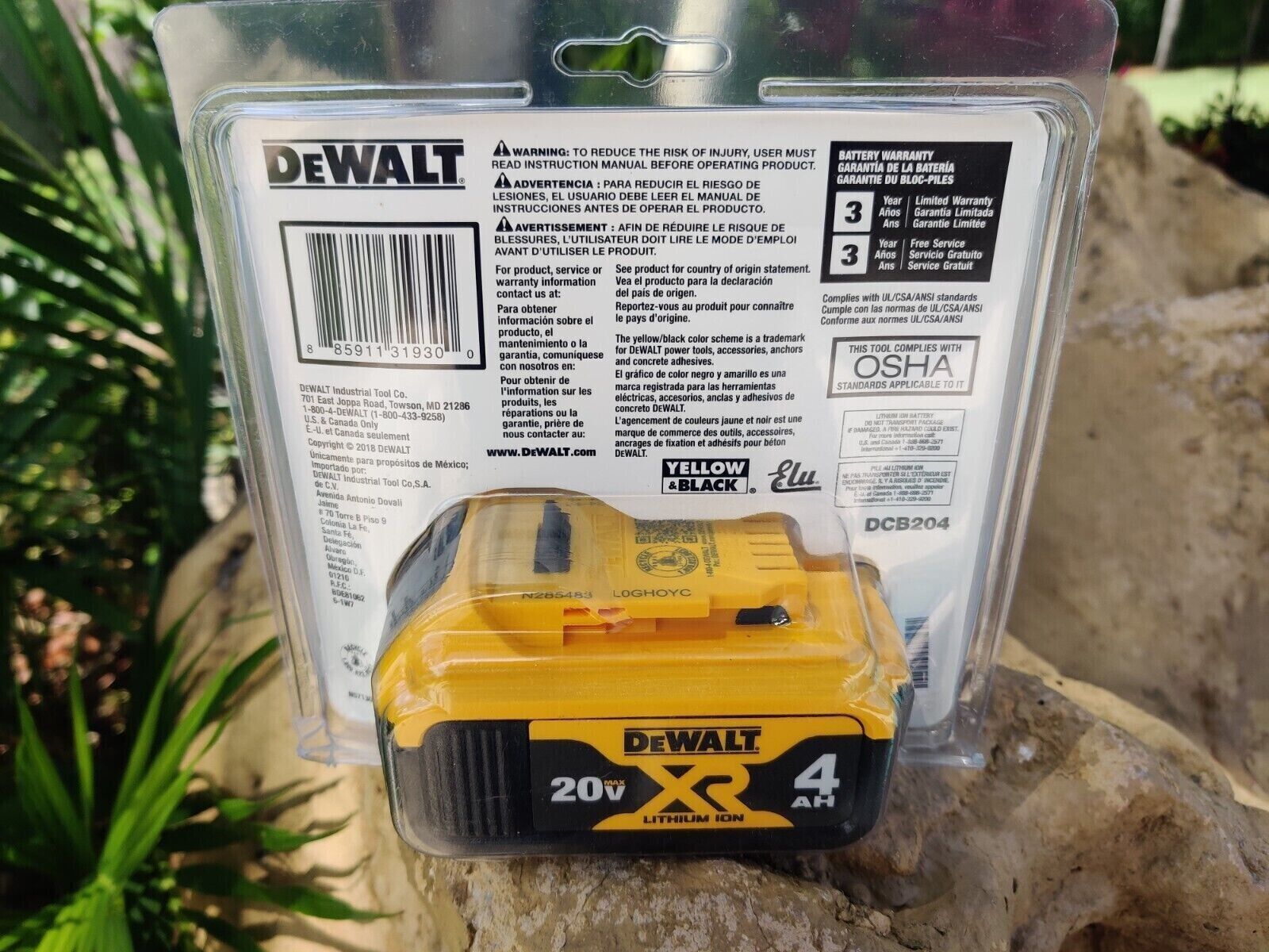 Genuine 2 Pack DEWALT DCB204 20V MAX 4AH Li-Ion Battery NEW IN PACKAGE