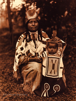 Vintage EDWARD CURTIS Cayuse Native Indian Mom Baby Carrier GOLDTONE ...