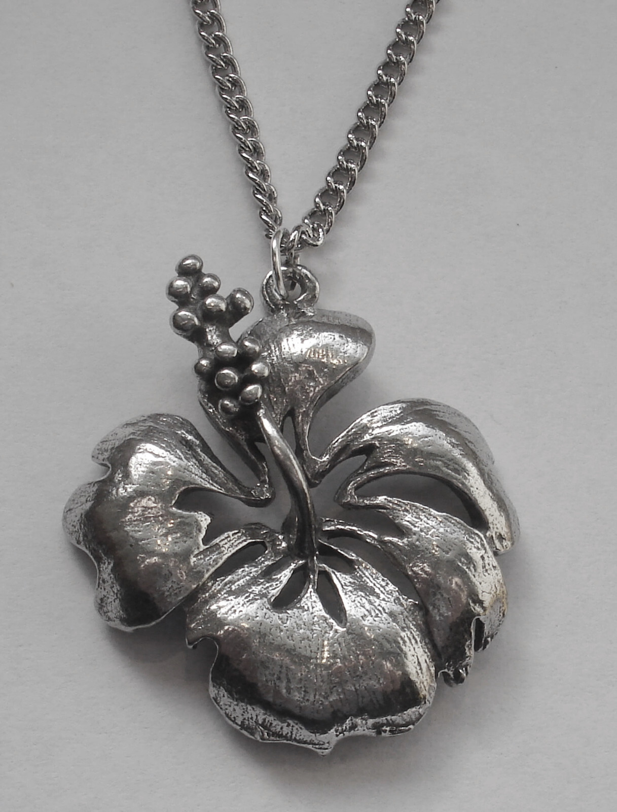 Chain Necklace #1514 Pewter HIBISCUS FLOWER (30mm x 26mm) silver tone ...