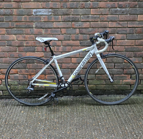 BOARDMAN SPORT/E E4P 2XB JUNIOR ROAD / RACE BIKE (17" FRAME SIZE WITH ...