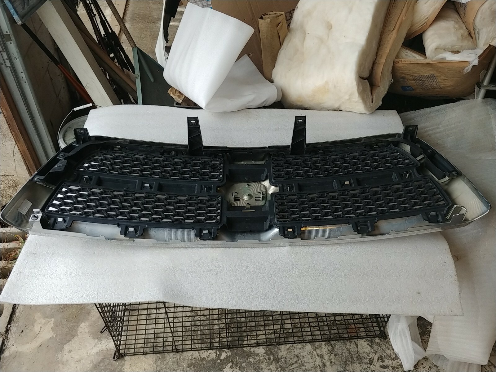 2013-2018 Dodge Pickup 2500 3500 Grill Grille Chrome W/Head Emblem ...