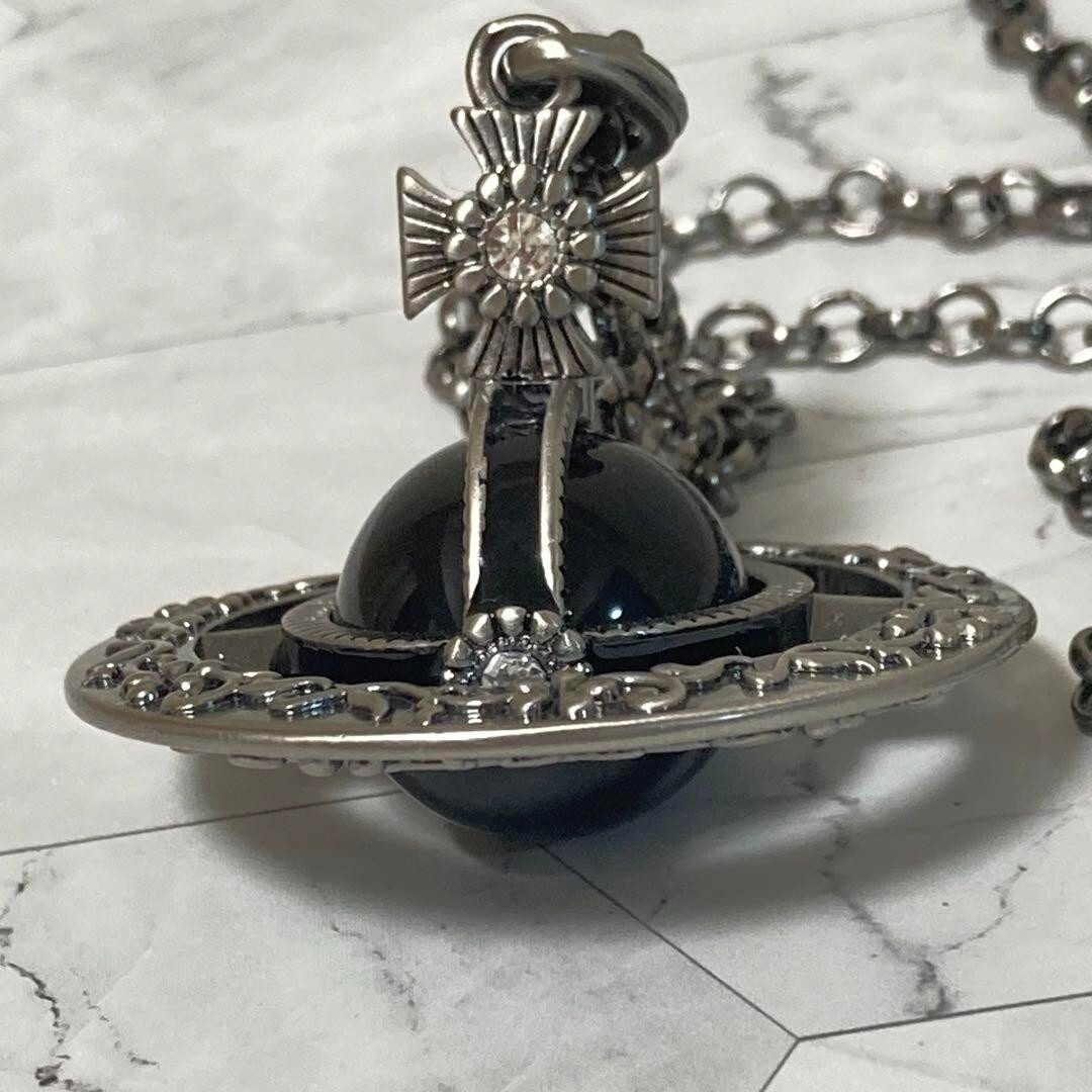 Vivienne Westwood Small Orb Necklace Flower Black Gun… - Gem