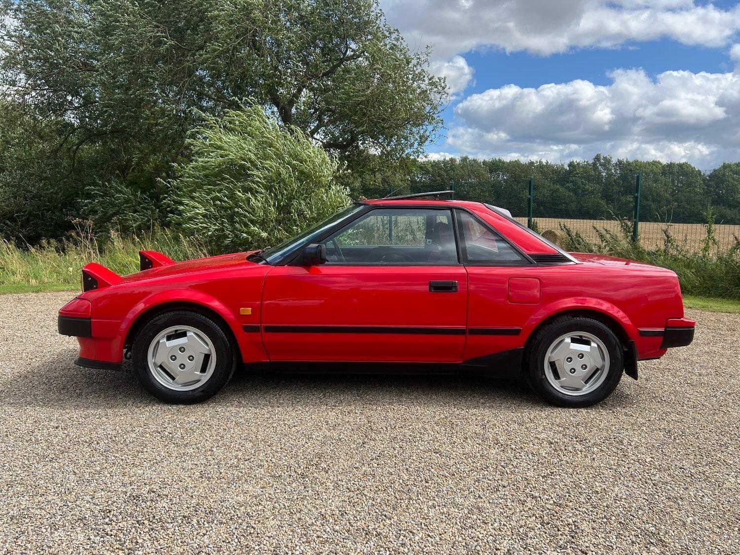 TOYOTA MR2 1.6 MANUAL MK1 FIRST GENERATION * ONLY 37000 MILES * FRESH ...