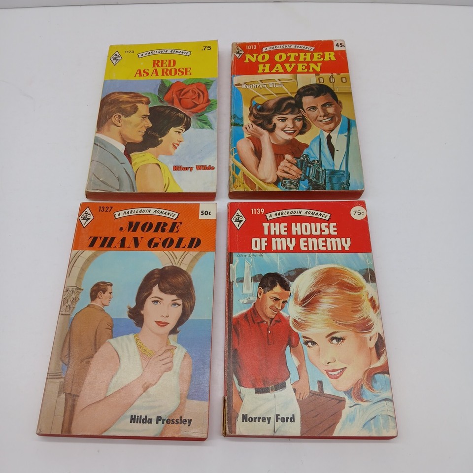 Vintage A Harlequin Romance Romance Paperback Books Lot Of 25 | eBay