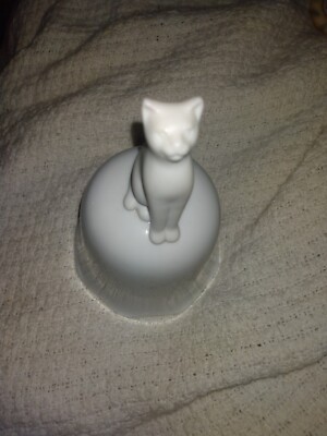 White Cat Bell Porcelain Crowning Touch Made in Japan Vintage 5 in Tall ...
