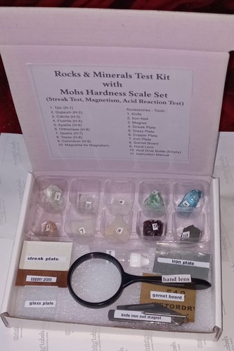 National Geographic - Rock and Mineral Test Kit - 10 Specimens'! | eBay ...