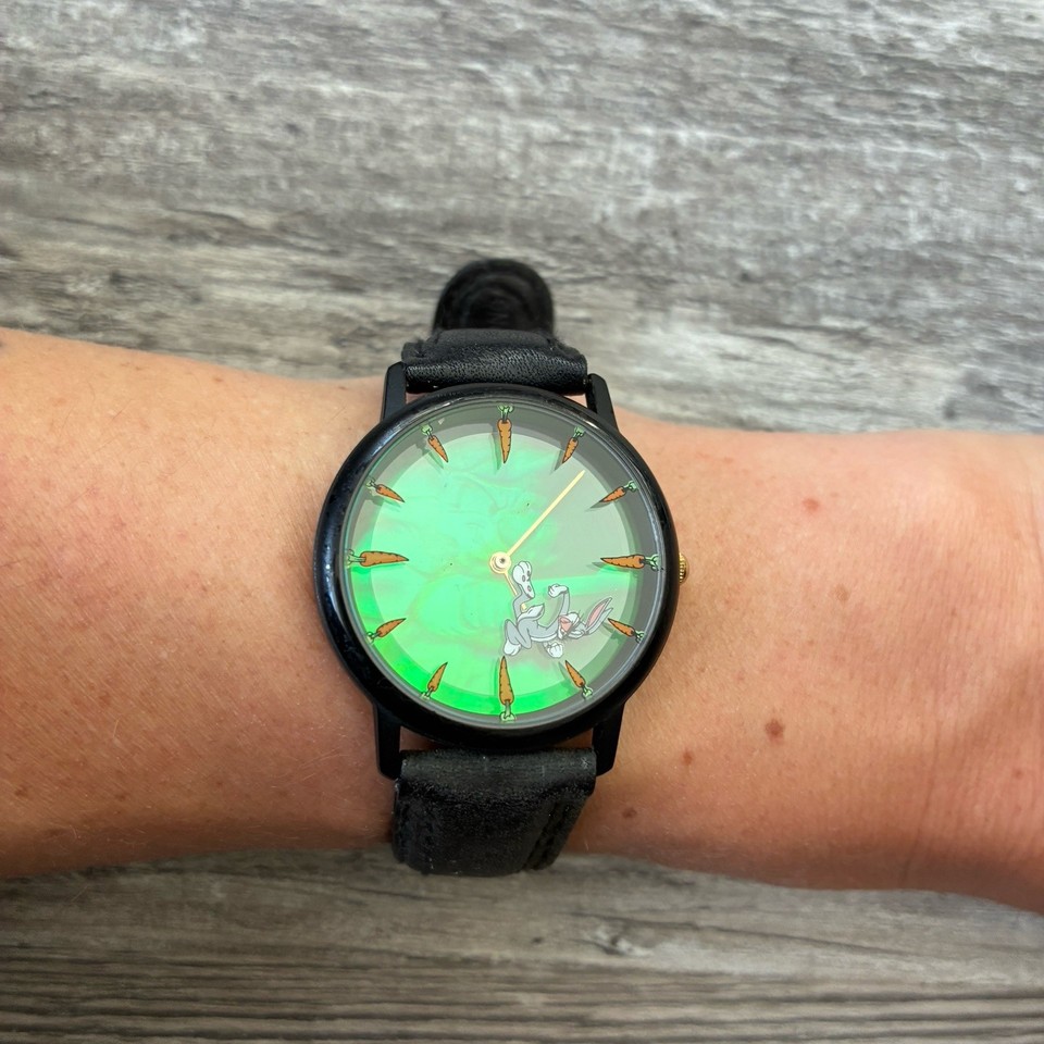 Vintage Looney Tunes Bugs Bunny 3D Fantasma Watch Hologram Elmer Fudd ...