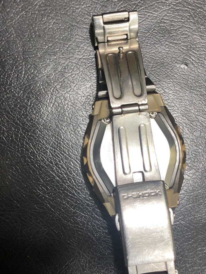 Casio G- Shock A762 G-11D Mens Watch Wr 20 Bar Shock Resist Thailand ...